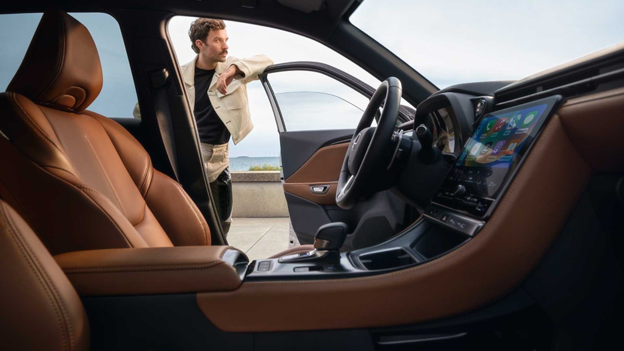 LBX How-to Guide | Lexus UK