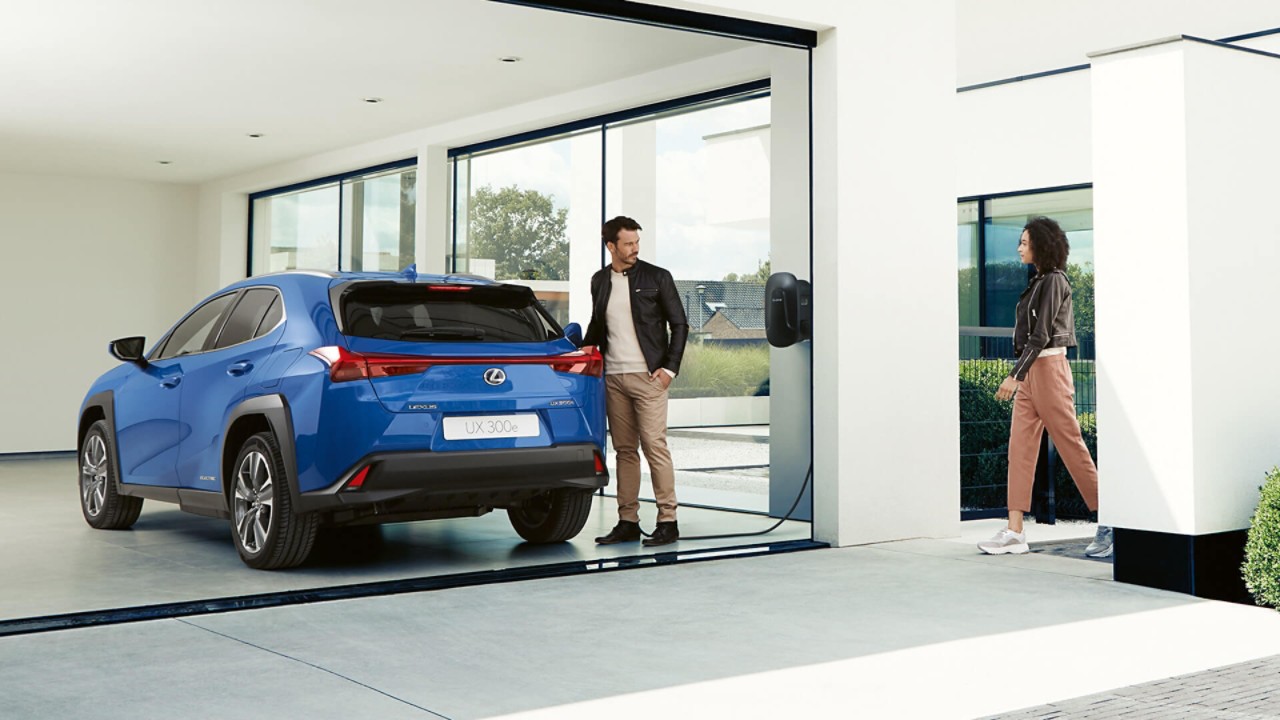 Owners Information Lexus Guildford | Lexus UK