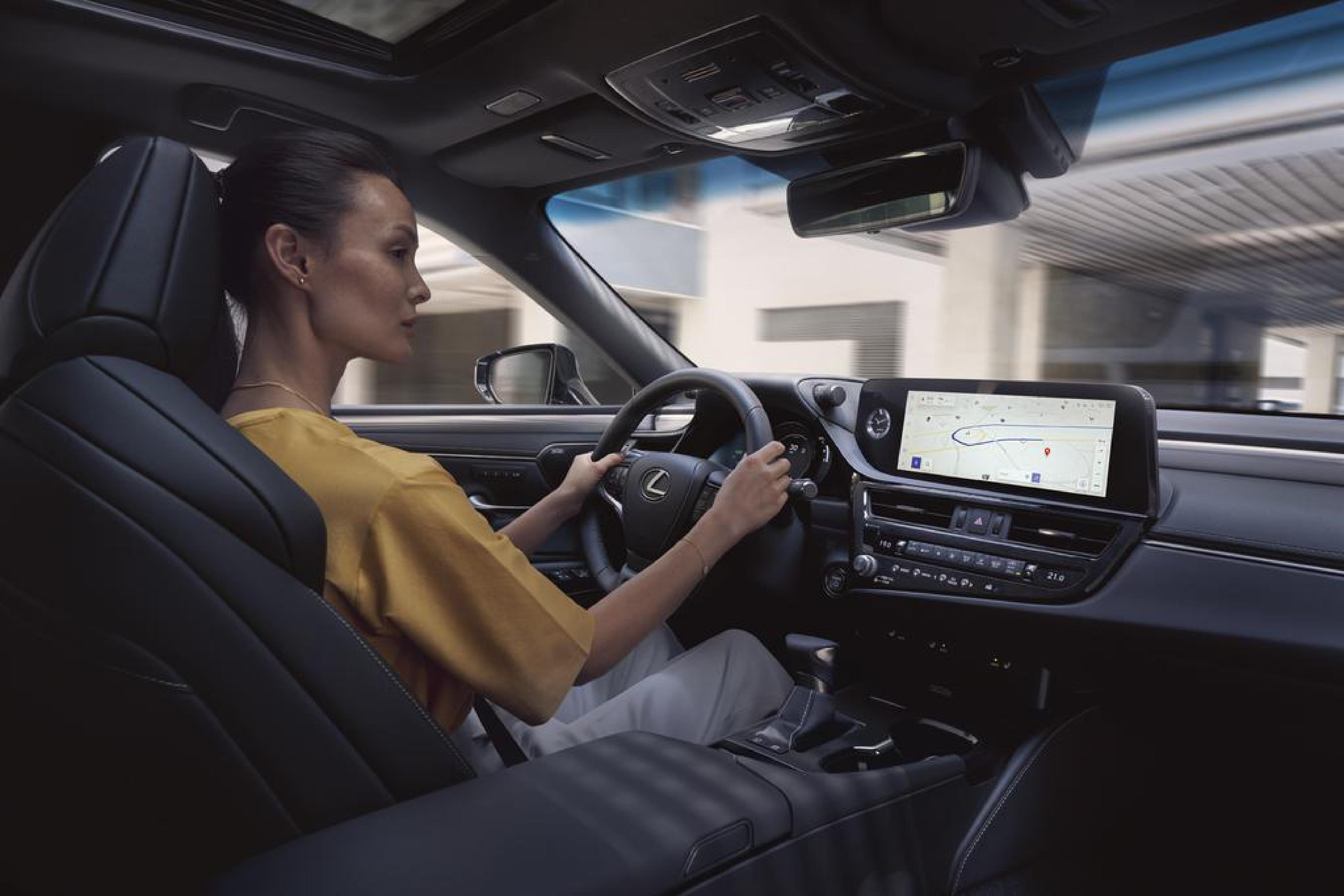 Lexus ES | Discover Luxury Hybrid Saloon | Lexus UK