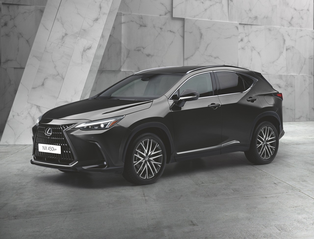 Lexus NX | Hybrid & Plug-in Hybrid SUV | Lexus UK