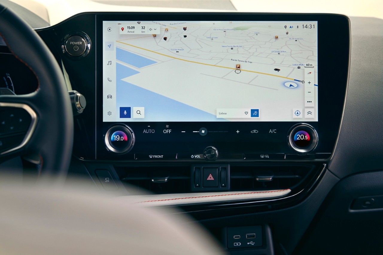 Lexus NX | Hybrid & Plug-in Hybrid SUV | Lexus UK