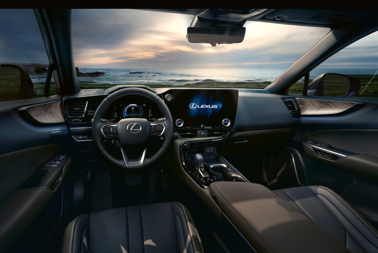 Lexus NX | Hybrid & Plug-in Hybrid SUV | Lexus UK