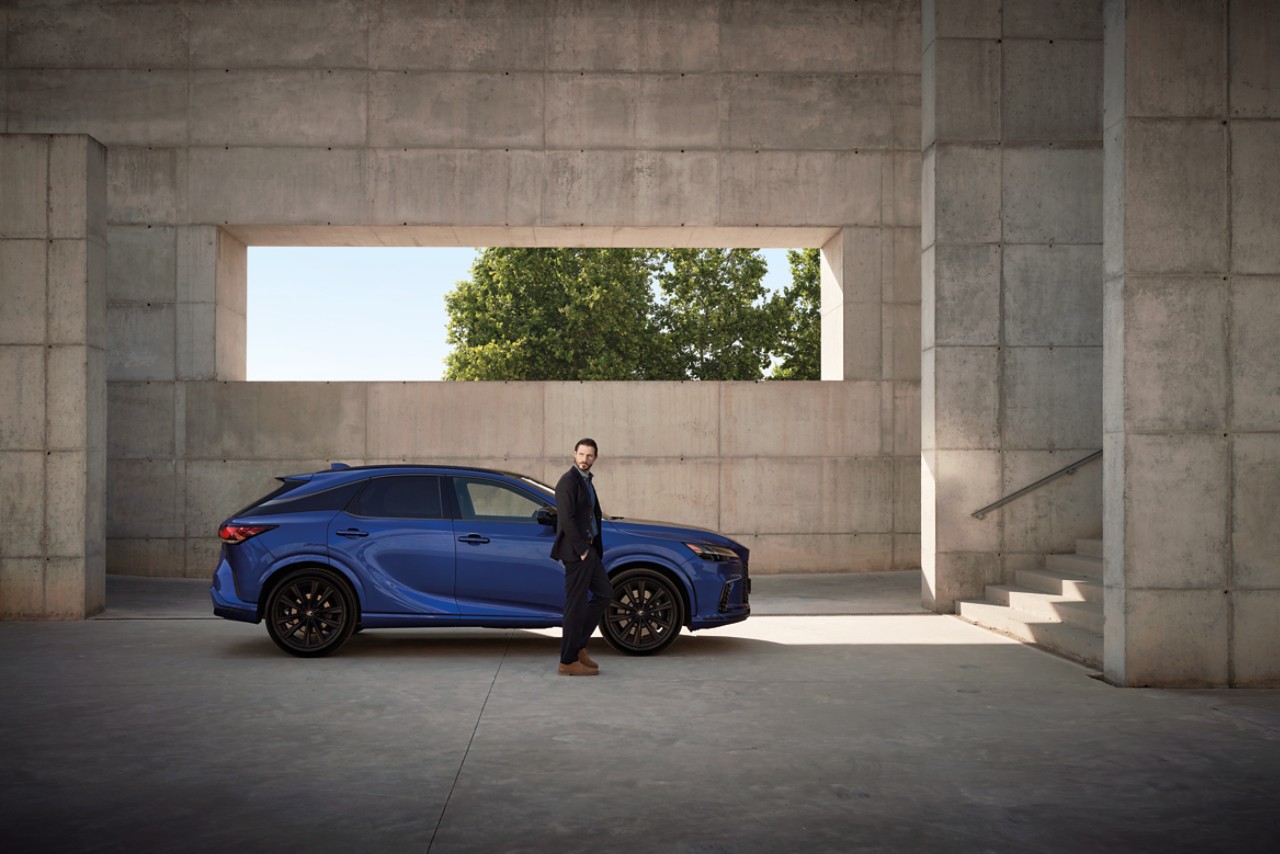 Lexus RX | Discover Luxury Hybrid SUV | Lexus UK