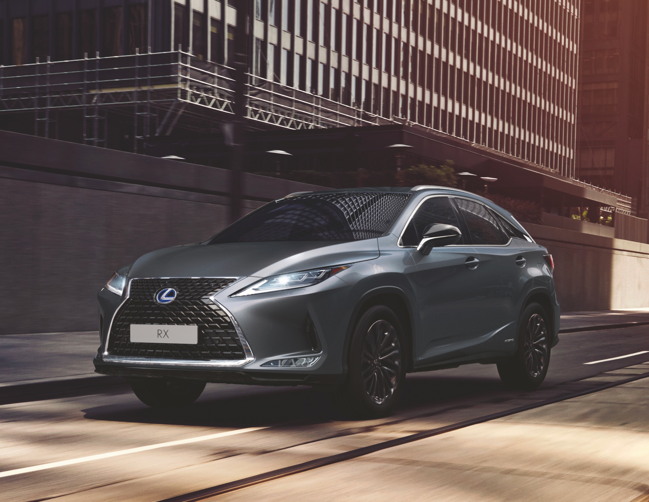 Lexus RX | Discover Luxury Hybrid SUV | Lexus UK