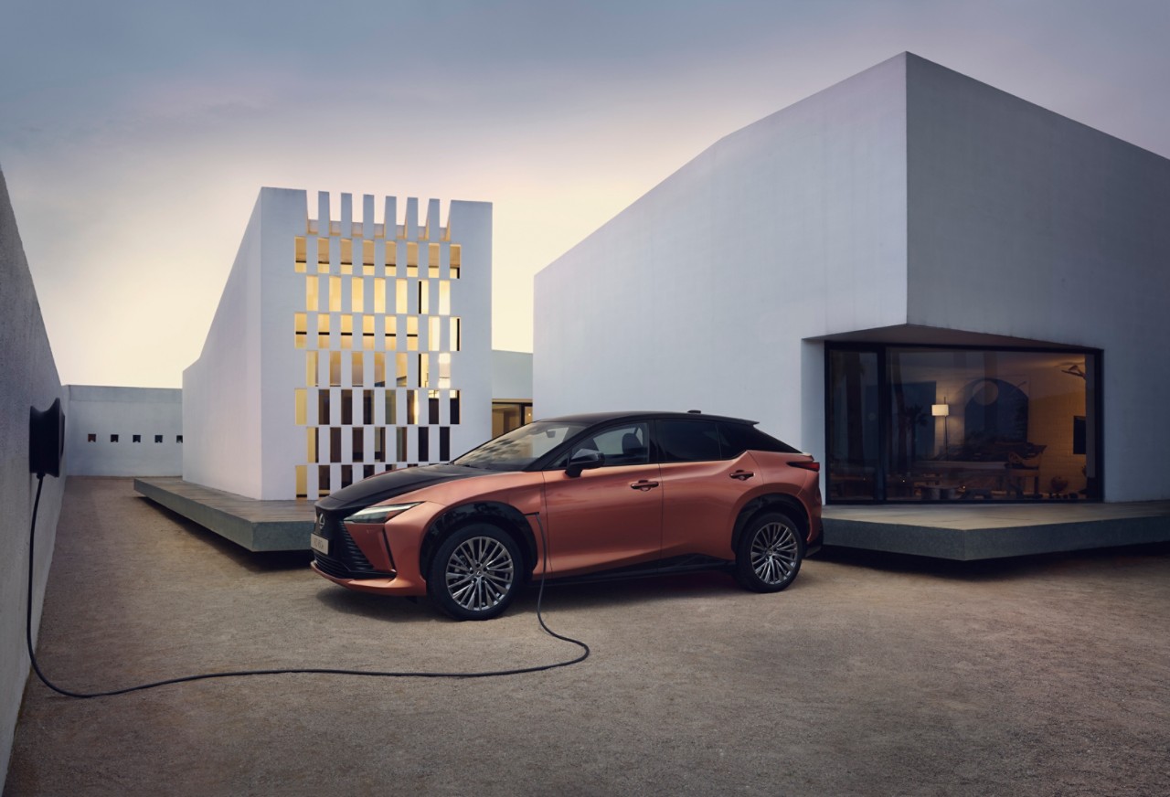 Lexus Electric Cars | Electric Car Range | Lexus UK