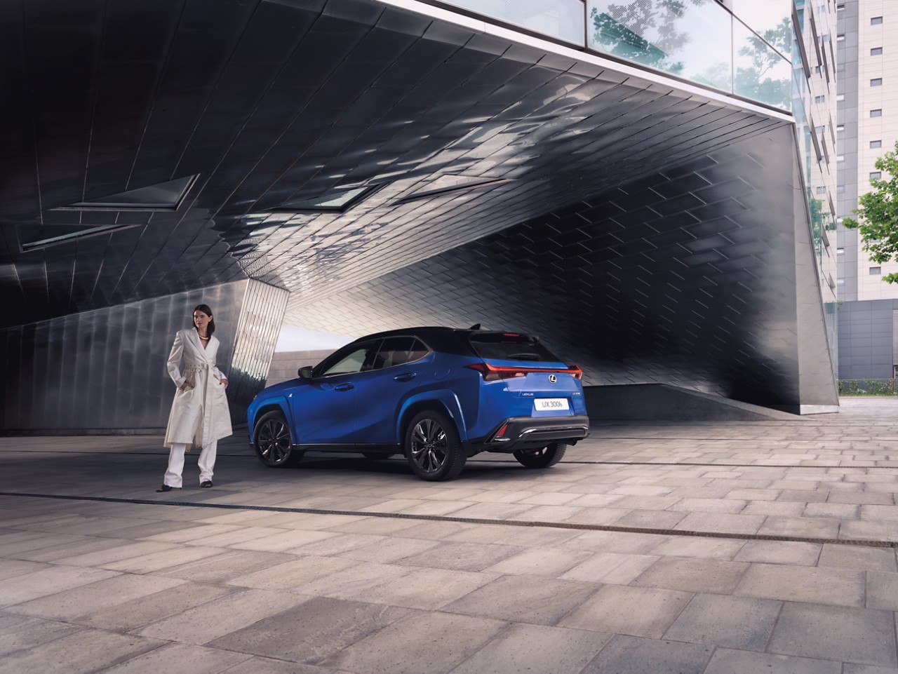 Lexus UX 300h Offers | Personal Contract Purchase | Lexus UK