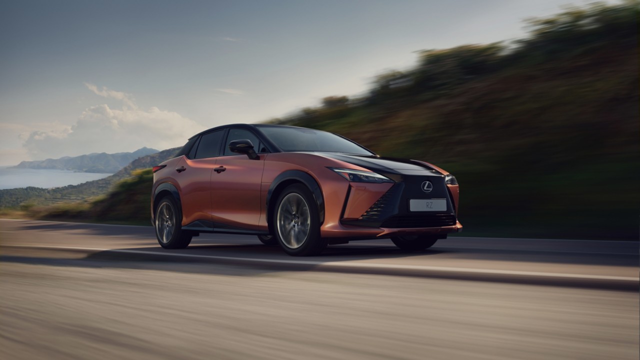 Public Charging | Lexus Electric car | Lexus UK