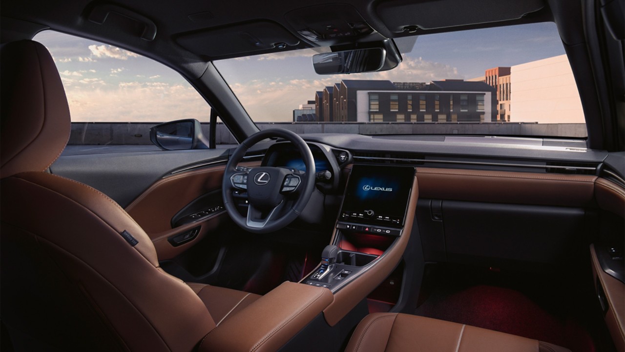 Lexus LBX | Hybrid SUV | Lexus UK