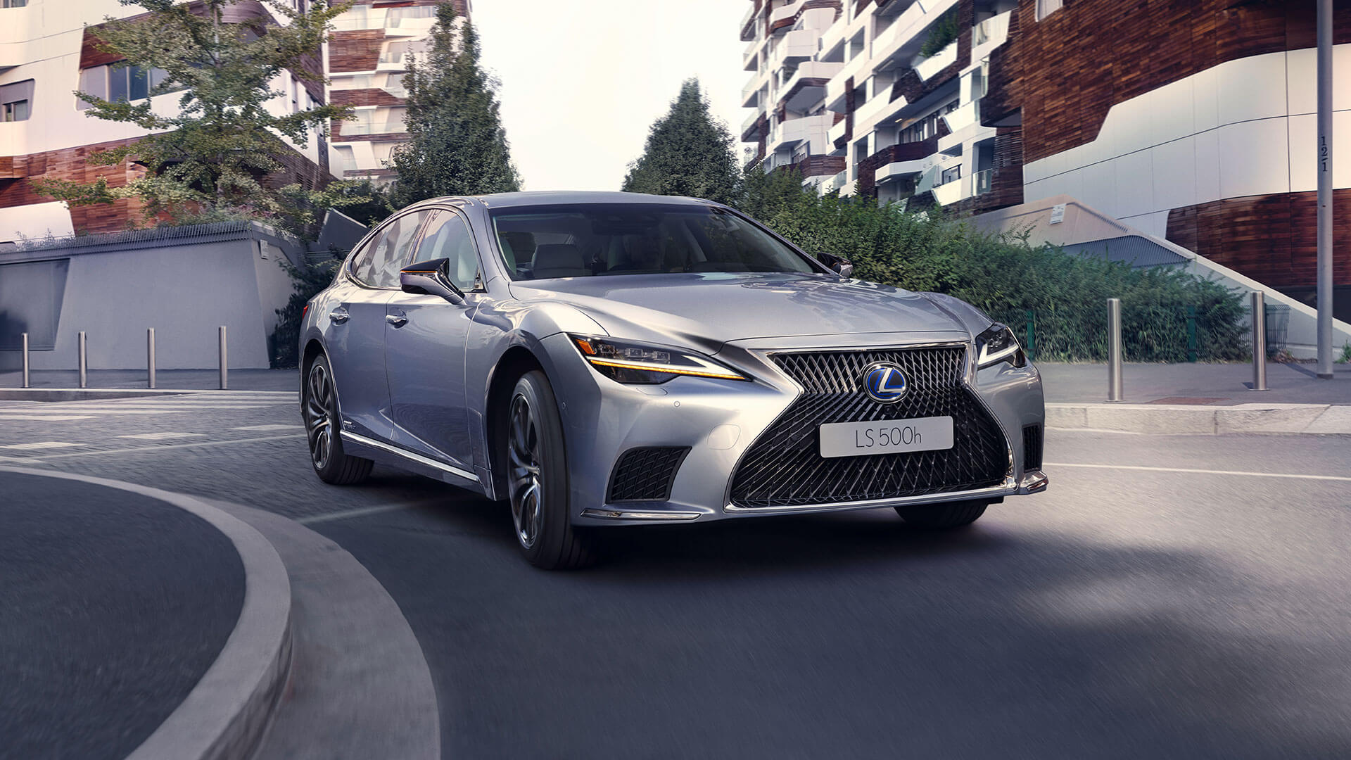 Lexus LS 500h | Luxury Hybrid Saloon | Lexus UK