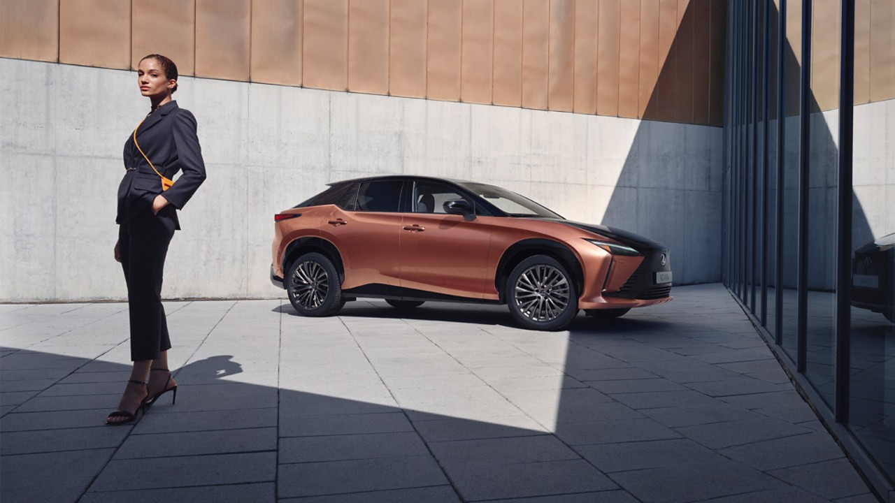 RZ All-Electric All Lexus | Lexus UK