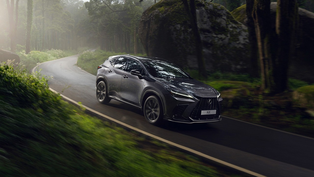 NX | Plug-in Hybrid and Hybrid Mid-Size SUV | Lexus UK