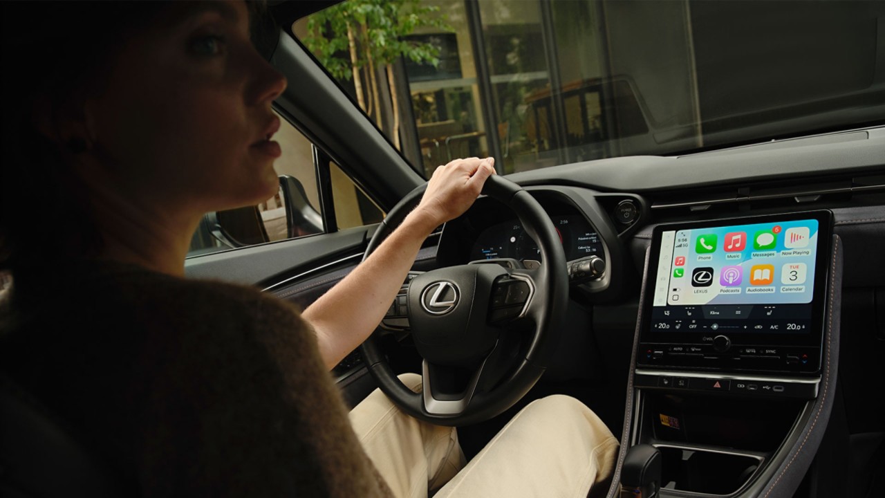 Lexus LBX | Compact Hybrid SUV | Lexus UK