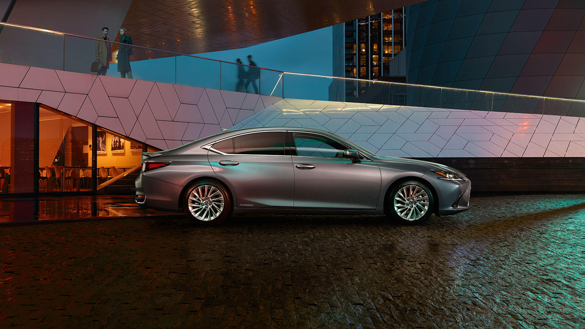 Lexus ES | Discover Luxury Hybrid Saloon | Lexus UK