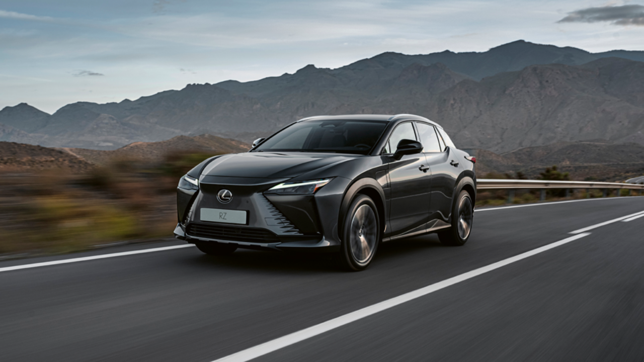 The Electrified Vehicle Range | Electrified | Lexus UK